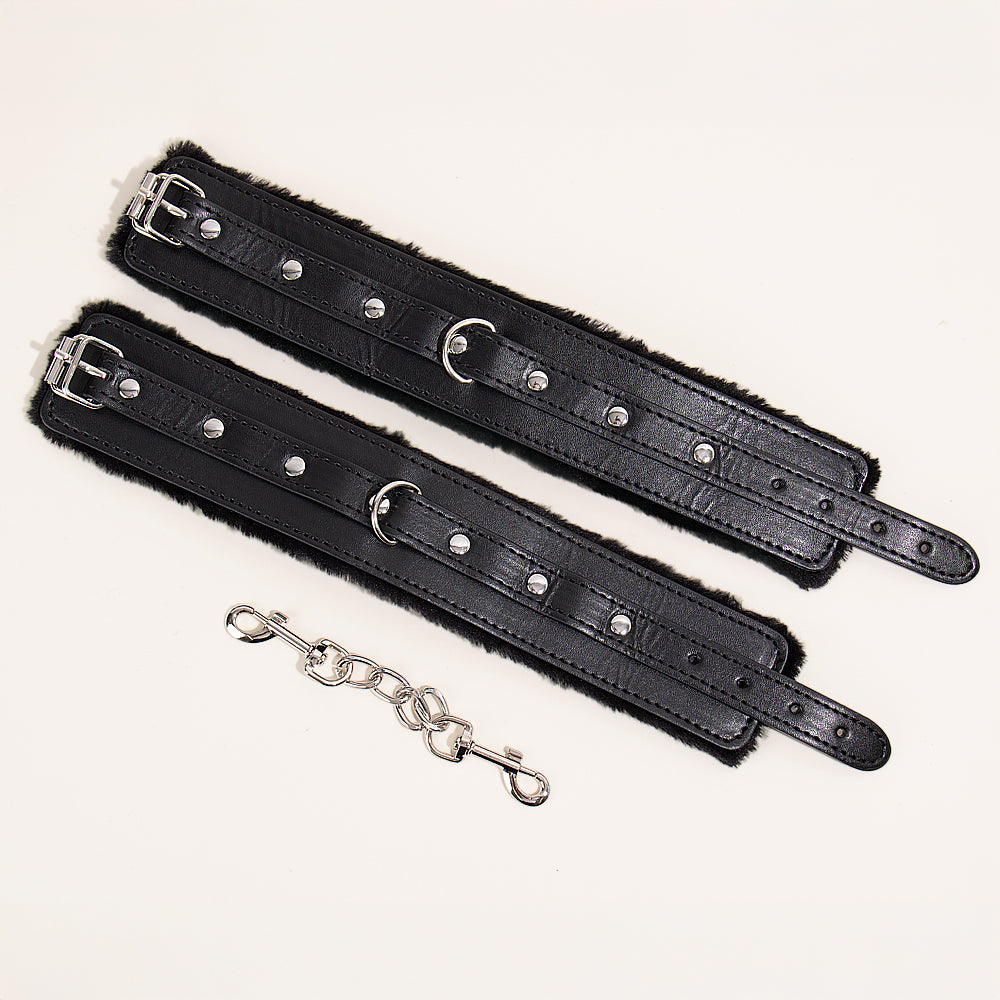 BDSM discovery kit Bond